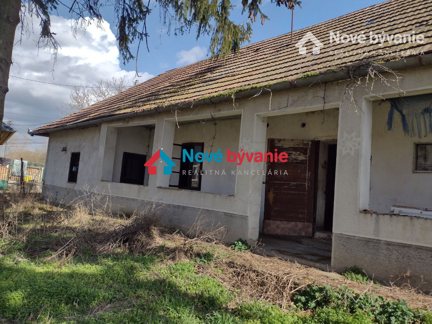 Na predaj chalupa v pôvodnom stave - Semerovo (N039-12-FRAD) | Nové bývanie – realitná ...